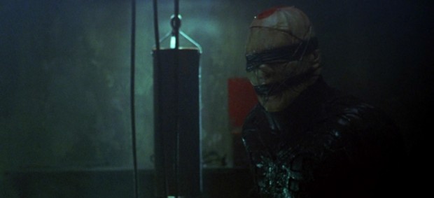 Hellraiser 8: O Mundo do Inferno (2005) - Boca do Inferno