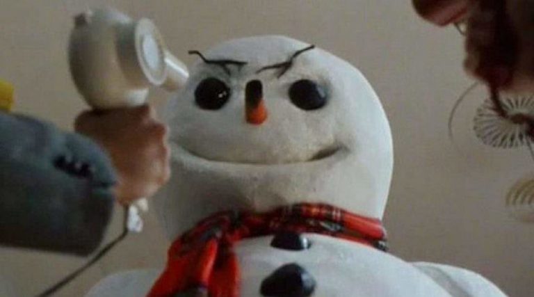 Jack Frost 2: Revenge of the Mutant Killer Snowman (2000) - Boca do Inferno