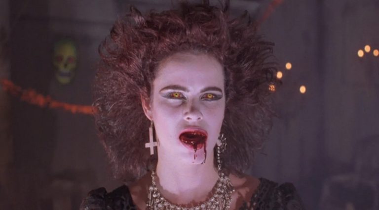 A Noite dos Demônios (1988) - Boca do Inferno